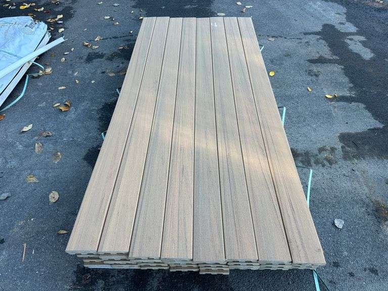 Coconut Husked Composite Decking 5/4"x6"x8' - Lambrecht Auction, Inc.