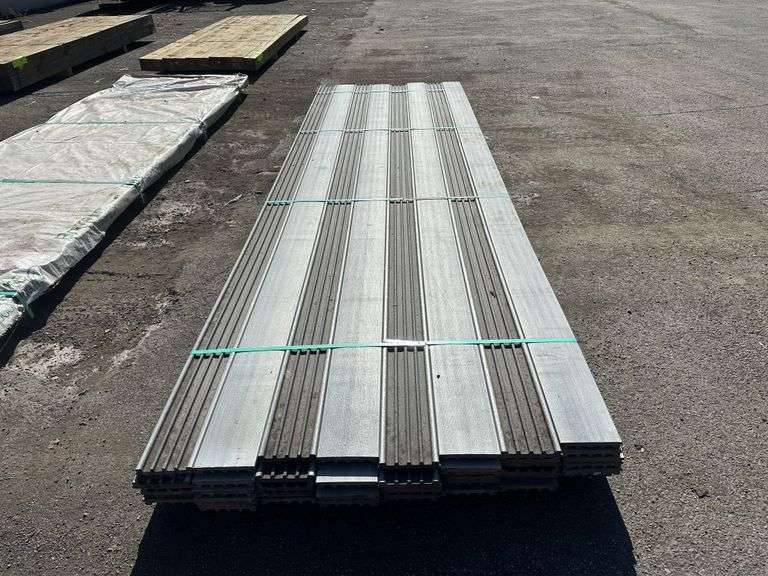 Veranda Gray Composite Decking 5/4"x6"x12' - Lambrecht Auction, Inc.