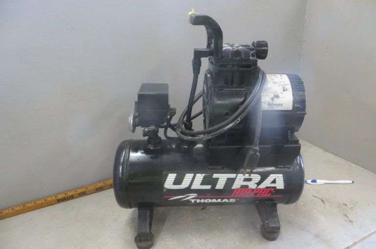 Thomas Ultra-Air Compressor - No Chuck - Lambrecht Auction, Inc.