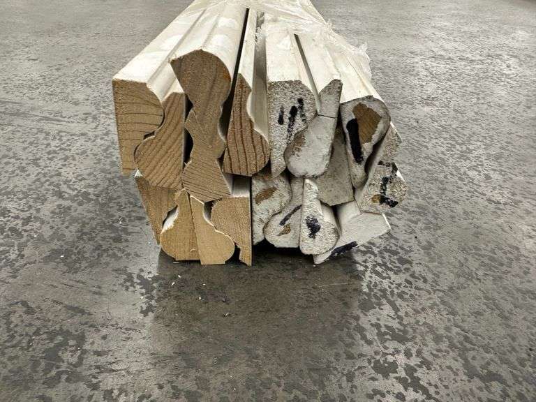 Primed Pine Base Cap Moulding 1 3/4"x8' - Lambrecht Auction, Inc.