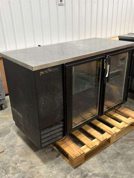 2 Door True Cooler - Langham Auctioneers