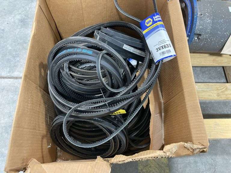 Assortment of Various sized NAPA Belts, box of rags, - Langham Auctioneers