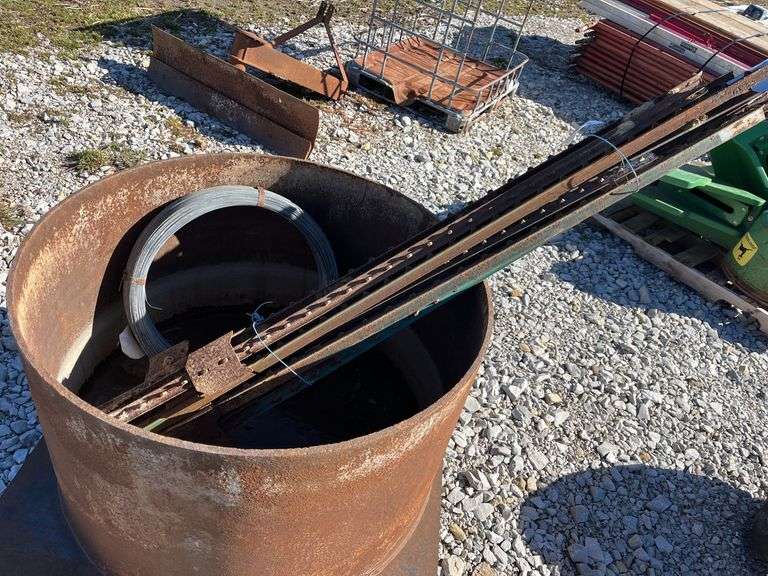 1/2” Steel Water Tank/Fire Pit (15) “T” Posts and Roll of Wire, Fire ...