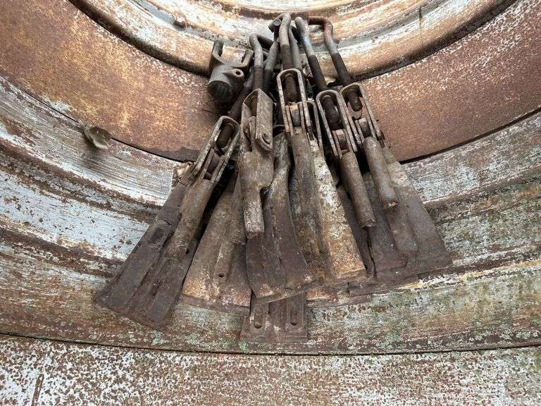 Clamp on Duals, 18.4 x 34. - Langham Auctioneers