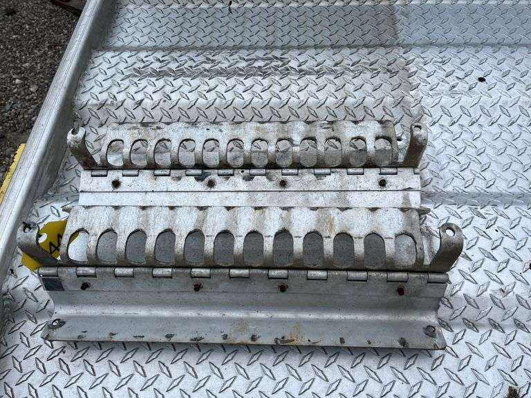 Merritt Brand Aluminum Semi Headache Rack, Has Chain Storage And Bin On ...