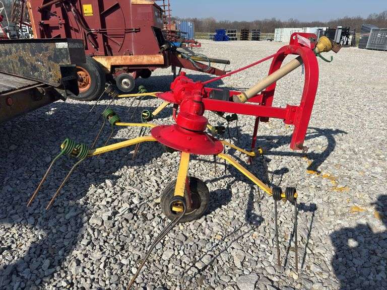 Walton WT 900 (2) Basket Hay Tedder, 3 Point Hitch, Good General ...