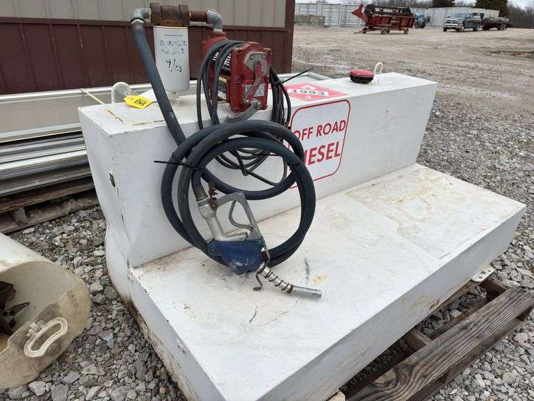 Step Fuel Tank, 100 Gallon W/Pump 12 V , Hose,Filter And Nozzle ...
