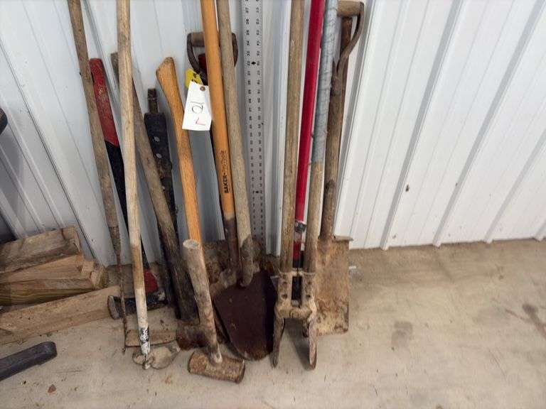 Bundle of Outside Hand Tools ie: shovels, tile spade, post hole digger ...