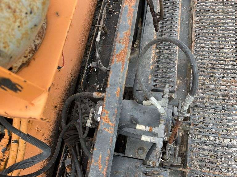 Leeboy 8500 Asphalt Paver, Tier 4 Final 67HP Duetz Engine, 1400 Hours ...