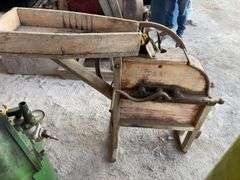 Hand/Belt Driven Antique Corn Sheller, Unable to make out manufactor ...