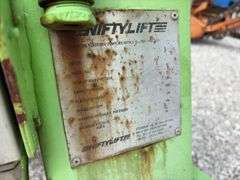 NiftyLift Man Lift, Predator Max Performance 224cc gas engine, Starts ...