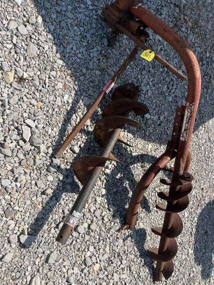 3 Point Auger With 2 Bits, 8” and 12” Bit, 12” Bit Is Missing A Tooth ...