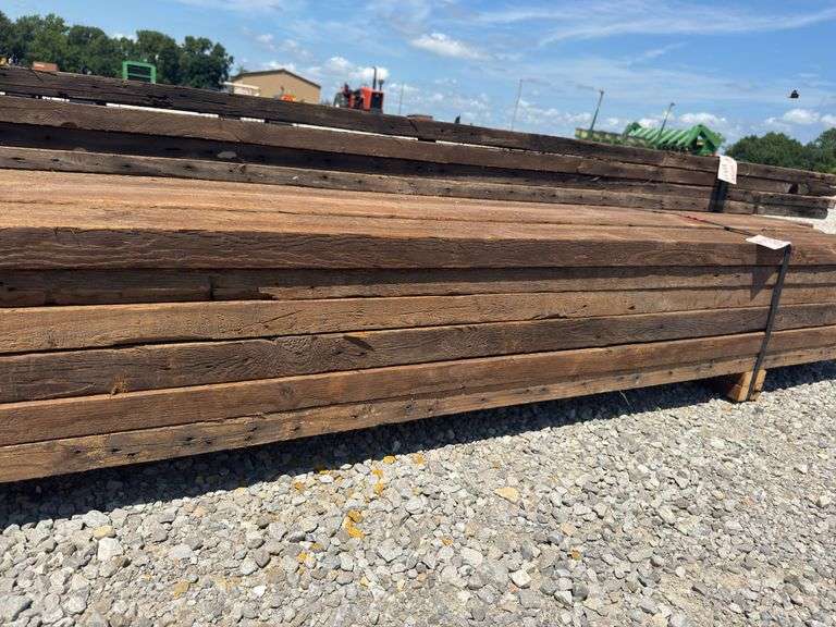 24 pc 2x8x20’ used Pine 9clean), 4pc 2x8x 24’ used Pine (clean) lumber ...