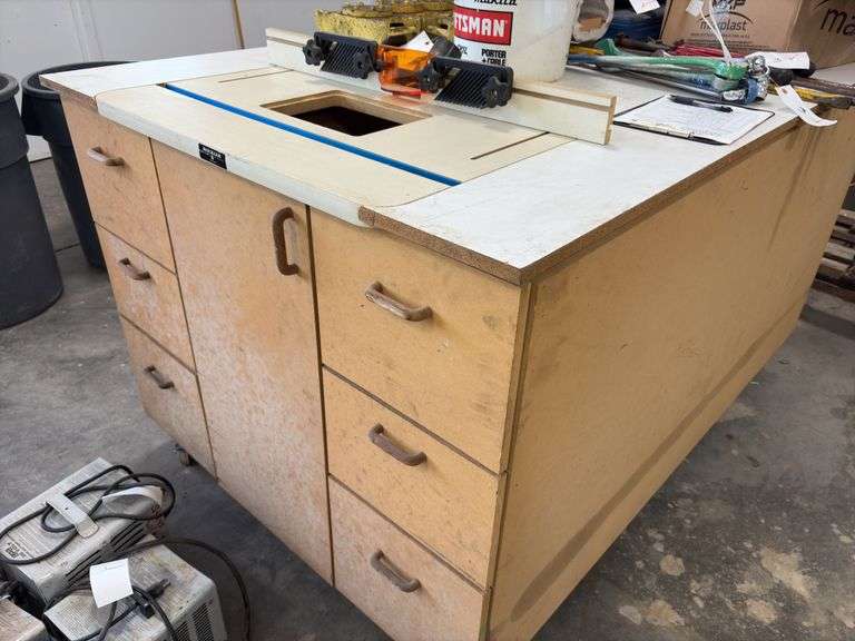 Work Bench on Wheels with Router Table Insert, work bench measures 6’-4 ...