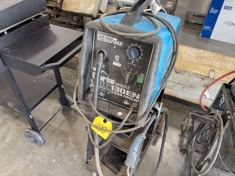 Clarke Weld Mig 130EN Welder, Fan Cool, Consignor reports it does work ...