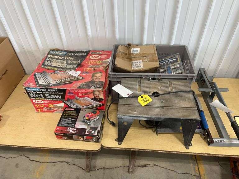 Plasplugs Master Tiler 1HP Wet Saw, Working Condition, Craftsman Laser ...