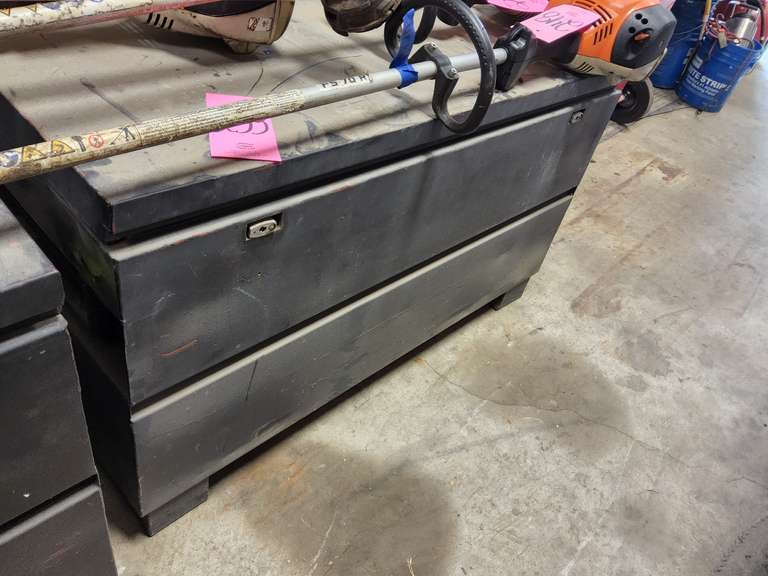 Metal job box (contents on top NOT included) - Lindsay Auctions LLC