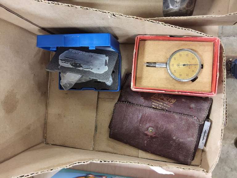 Flat of machinist tools - Lindsay Auctions LLC