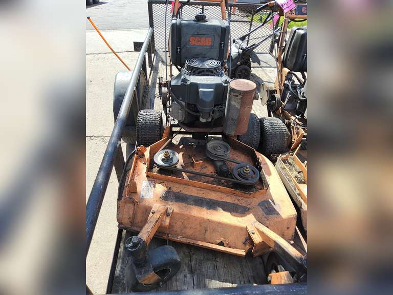 Scag 36" walk behind gas mower - Lindsay Auctions LLC