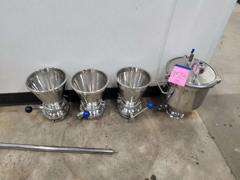 4 pcs: Dry hop doser & 3 hopper feeders - Lindsay Auctions LLC
