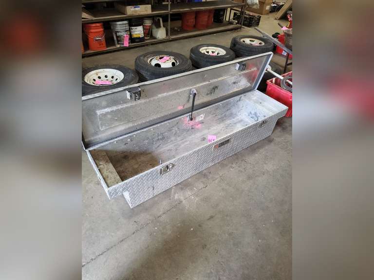 TSC aluminum tool box approx 70.5" x 17" x 13" (NO KEYS, CAN'T OPEN ...