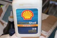 BOX OF FORMULA SHELL SAE 40 MOTOR OIL - Lawler Auction Company