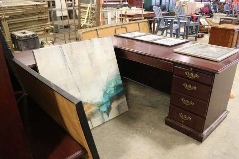 U Shaped Executive Desk with various artwork and LSU 2008 Championship ...