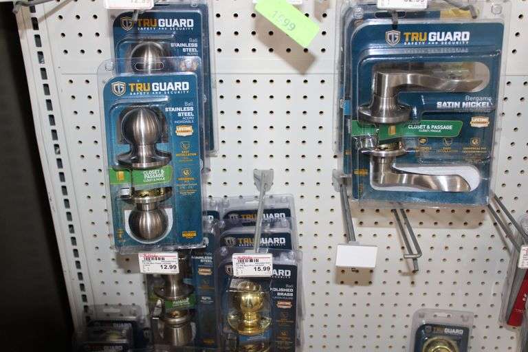TRU GUARD ASSORTED DOOR KNOBS, DEADBOLTS - BRASS & SILVER - Lawler Auction Company