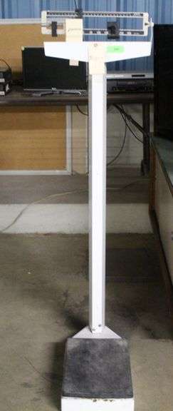 STANDING SCALE - Lawler Auction Company