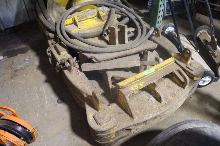 CONCRETE PINCH CUTTER - Lawler Auction Company