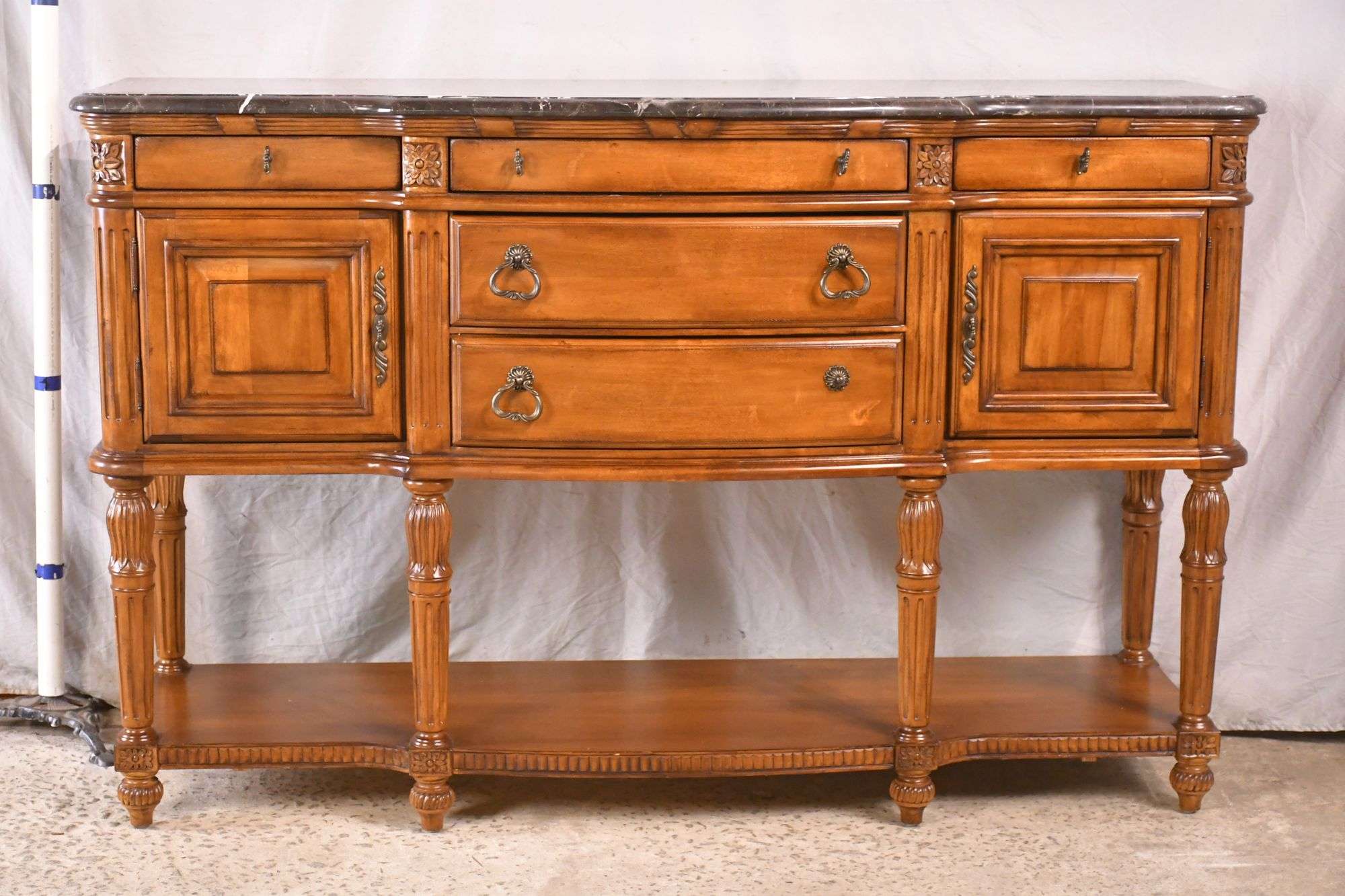 Laura ashley sideboard store