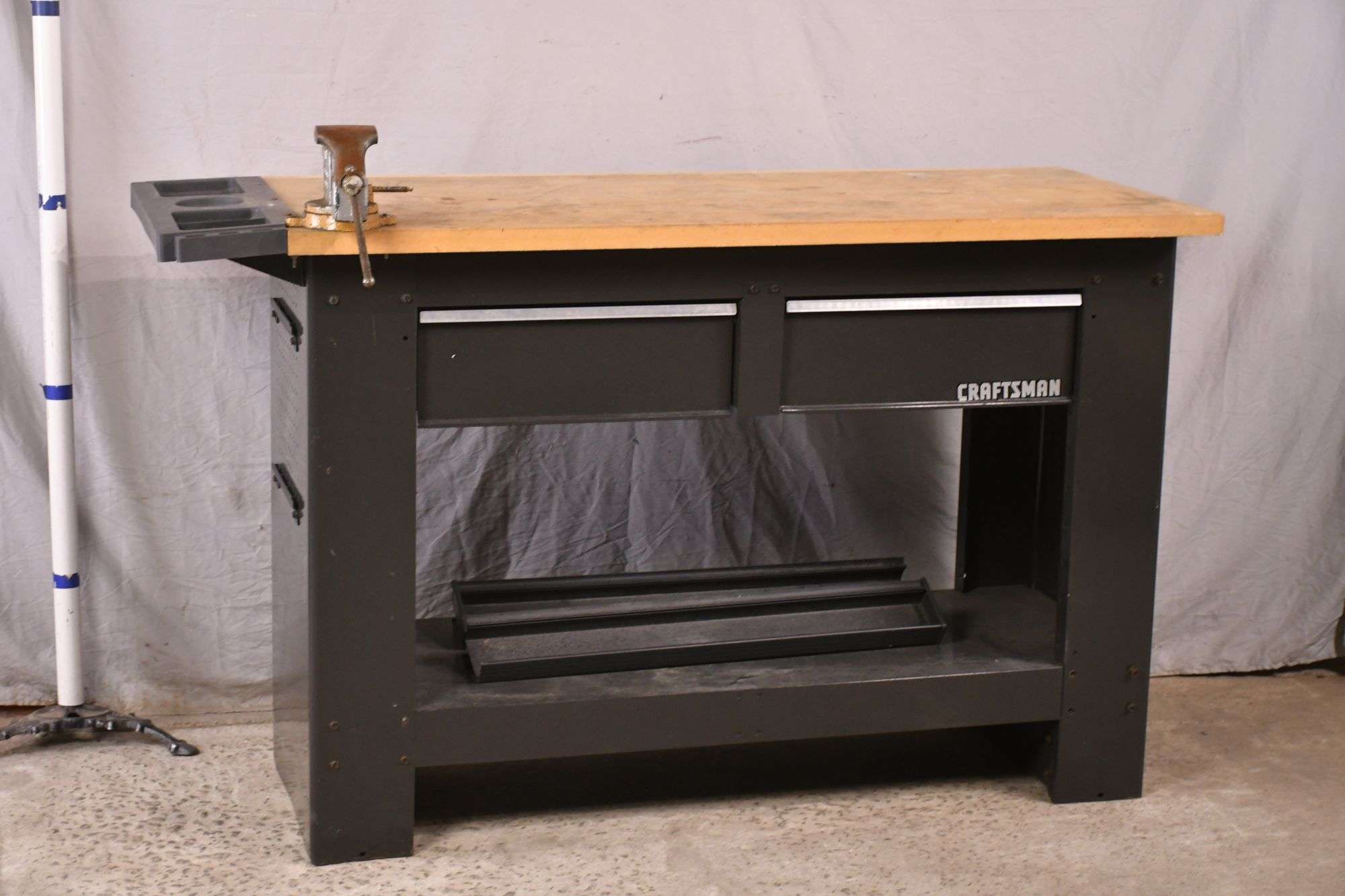 Craftsman metal work table with vise and wooden top 55 10081 R.H. Lee Co. Auctioneers