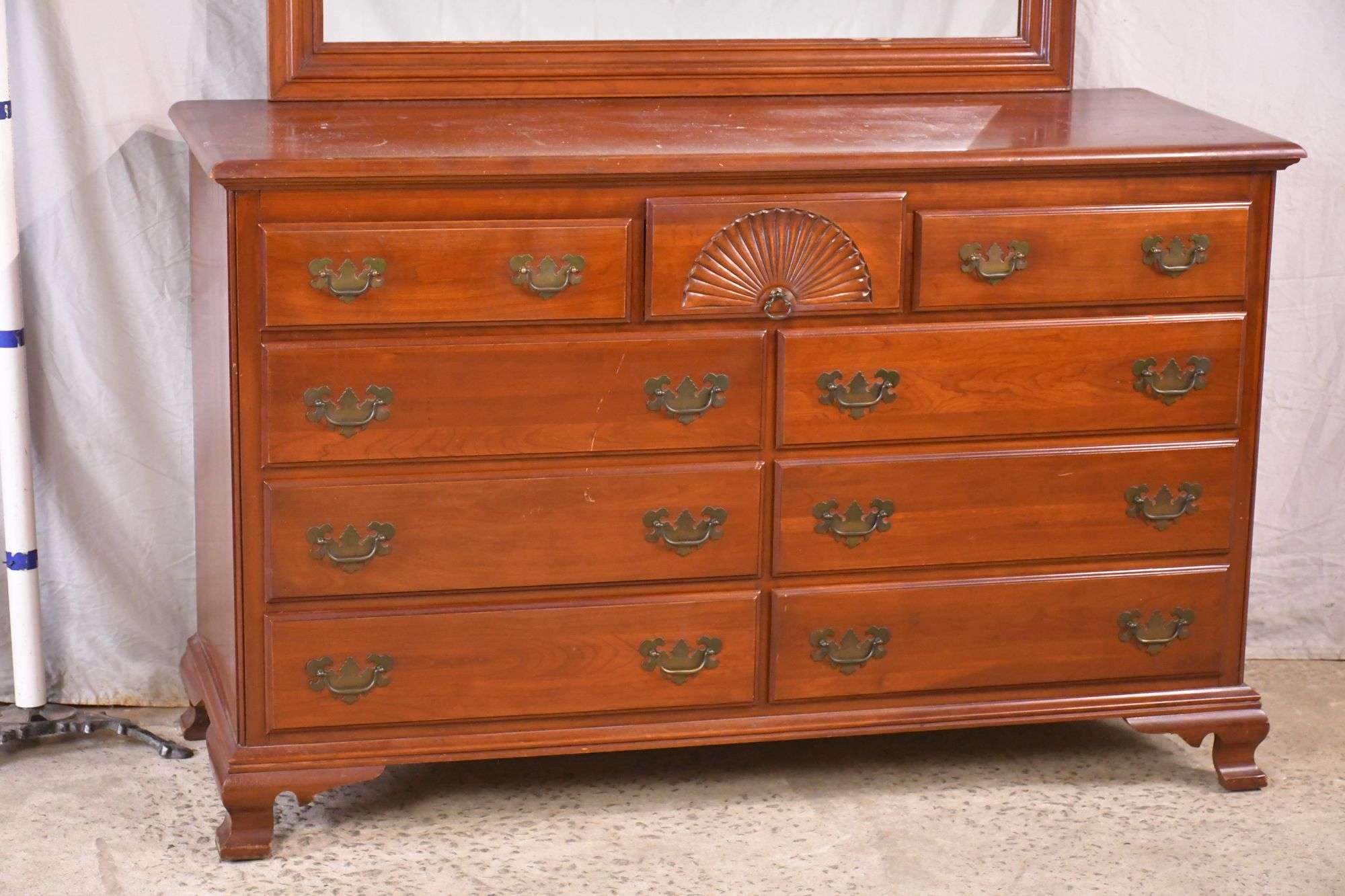 Kling cherry 9 drawer dresser with mirror 13024 379 R.H. Lee Co. Auctioneers