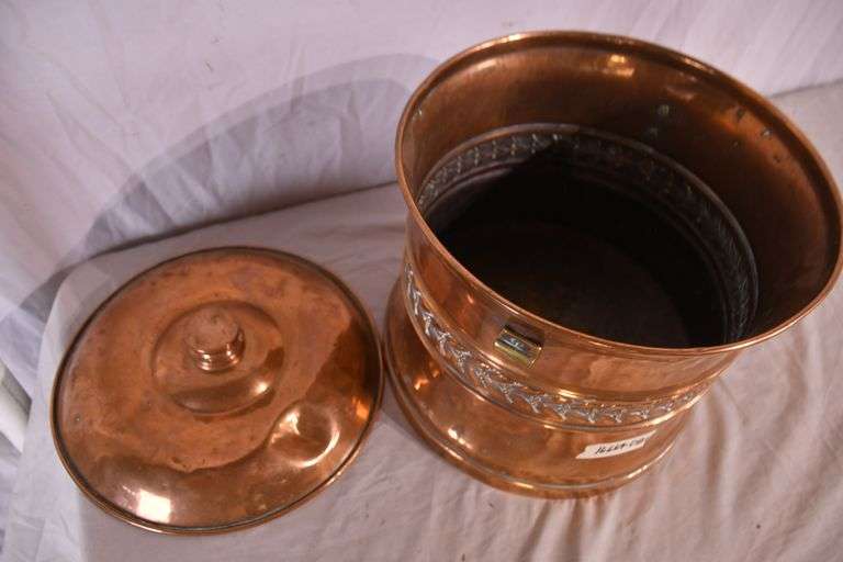 Ornate copper container with lid; 16669-081 - R.H. Lee & Co. Auctioneers