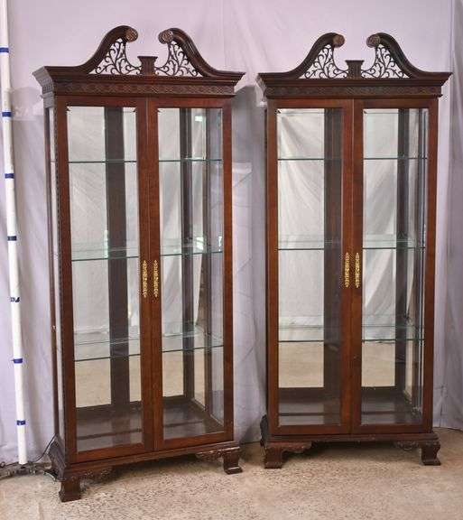 Pair of Thomasville carved cherry curio cabinets; 336-3758 - R.H. Lee ...