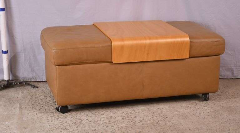 Ekornes "Stressless" leather storage ottoman with removable serving ...