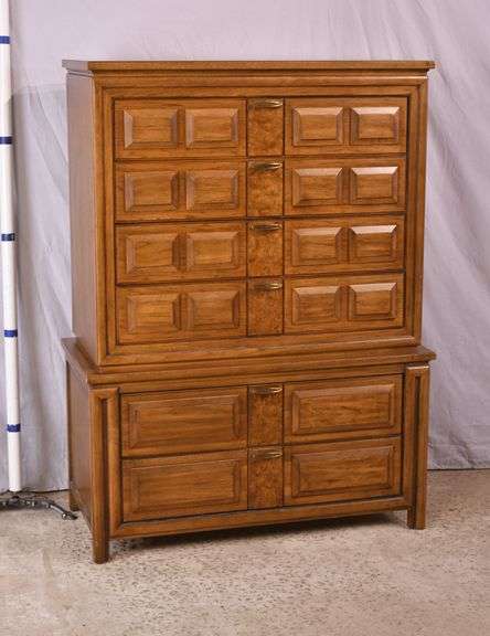 Thomasville walnut chest on chest with 6 raised panel drawers; 13024 ...