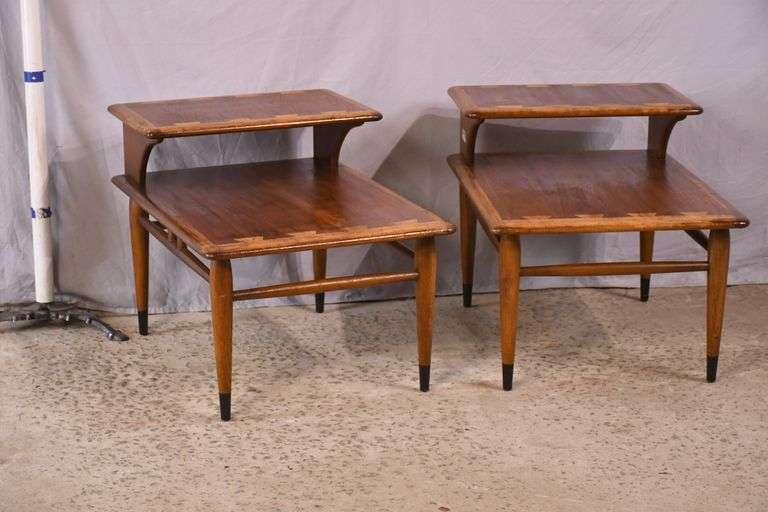 Pair of Lane "Acclaim" mid-century step back end tables; 736-453 - R.H ...