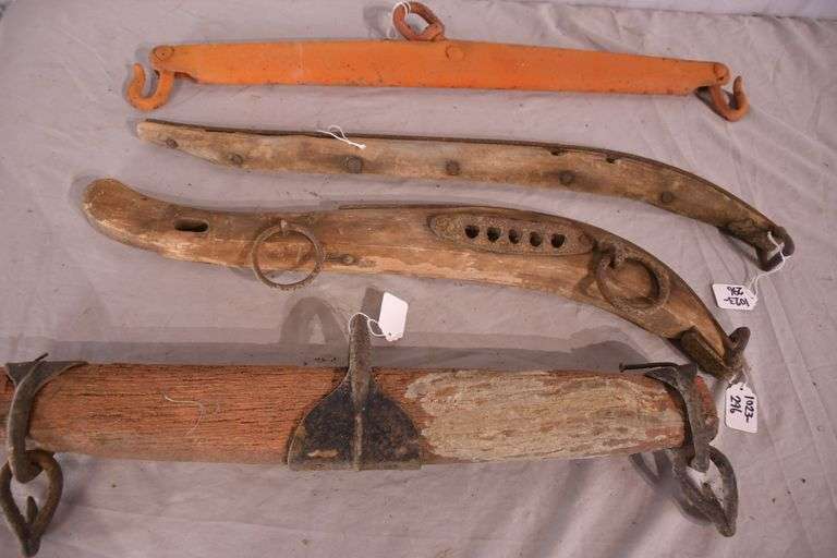 Group of vintage farm items; 1023-296+ - R.H. Lee & Co. Auctioneers