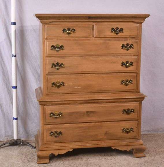 Sterling House Collections maple chest on chest; 37-2692 - R.H. Lee ...