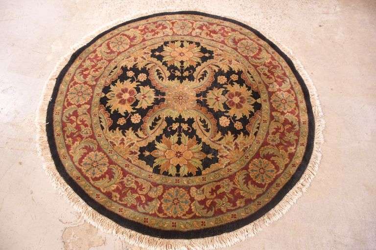 5.1'x5.1' round hand knotted Jaipur rug with black field; 68-6887 - R.H ...