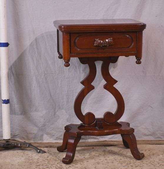Cherry Victorian style single drawer side table; 21-2746 - R.H. Lee ...