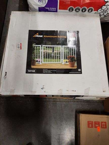 Peak Aluminum Railing 42 in. x 40 in. White Aluminum Deck Railing ...