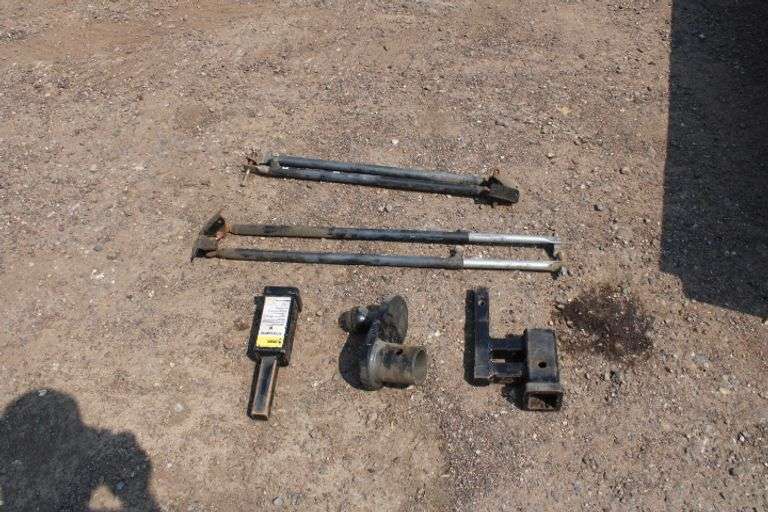Stabilizer arms & hitches - Lee Real Estate & Auction Service