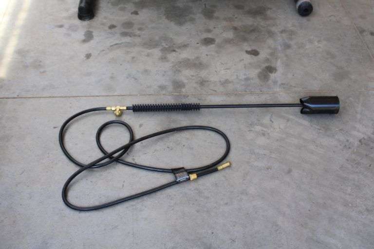 Sand Torch - Lee Real Estate & Auction Service