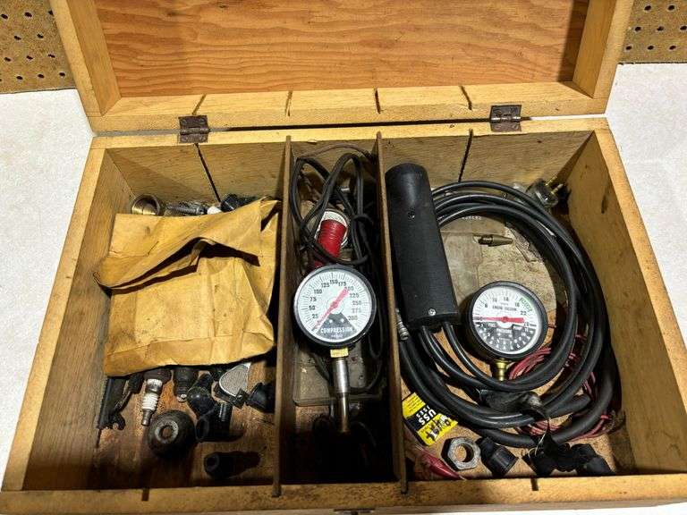 Wood Box w/ Gauges - Lee Real Estate & Auction Service