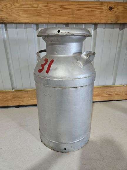 Antique Milk Can - Lee Real Estate & Auction Service