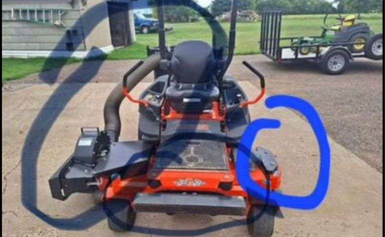 Bad Boy Bagging System - Lee Real Estate & Auction Service
