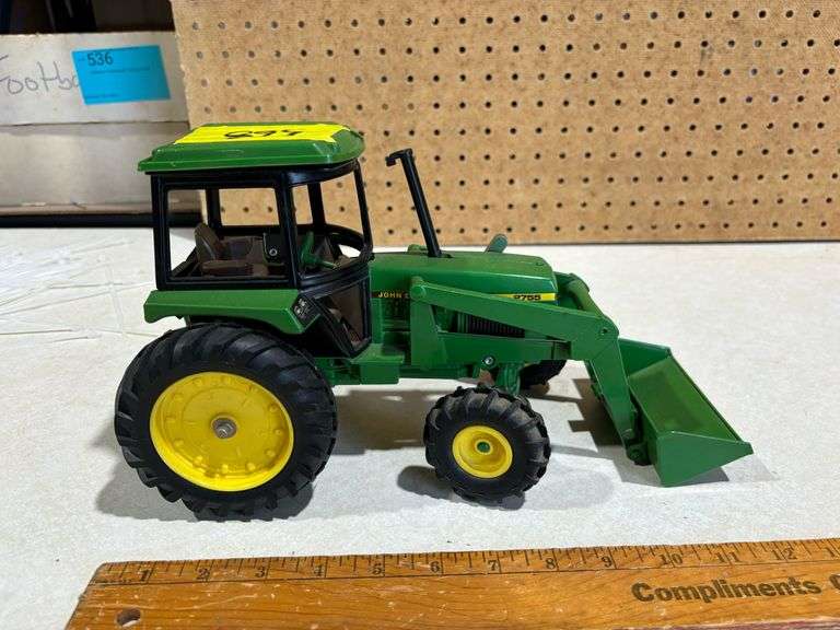 John Deere 2755 w/ Loader Toy Tractor - Lee Real Estate & Auction Service
