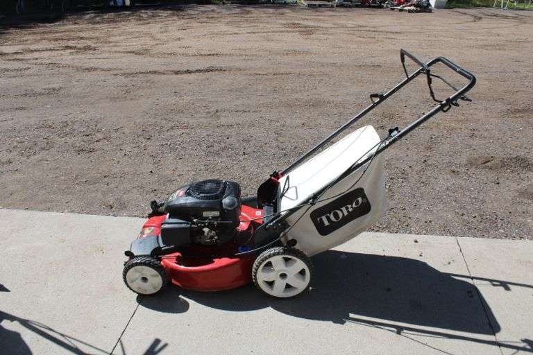Toro 6.75 hp. self propelled push mower - Lee Real Estate & Auction Service